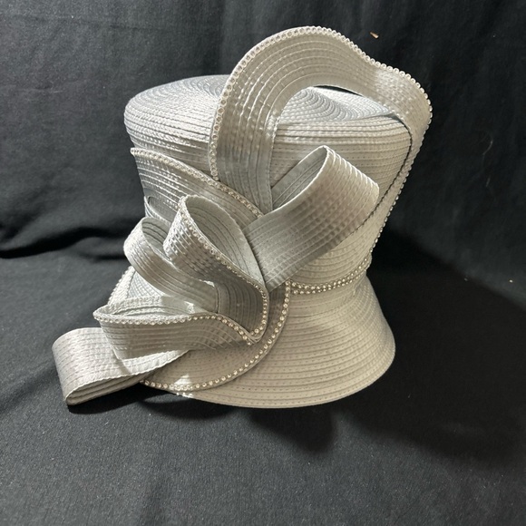 Bellini | Accessories | Hat By Bellini Church Weddings Cocktail Parties ...